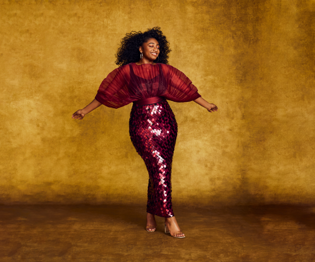 The Egg Presents: Samara Joy: A Joyful Holiday (feat. The McLendon ...