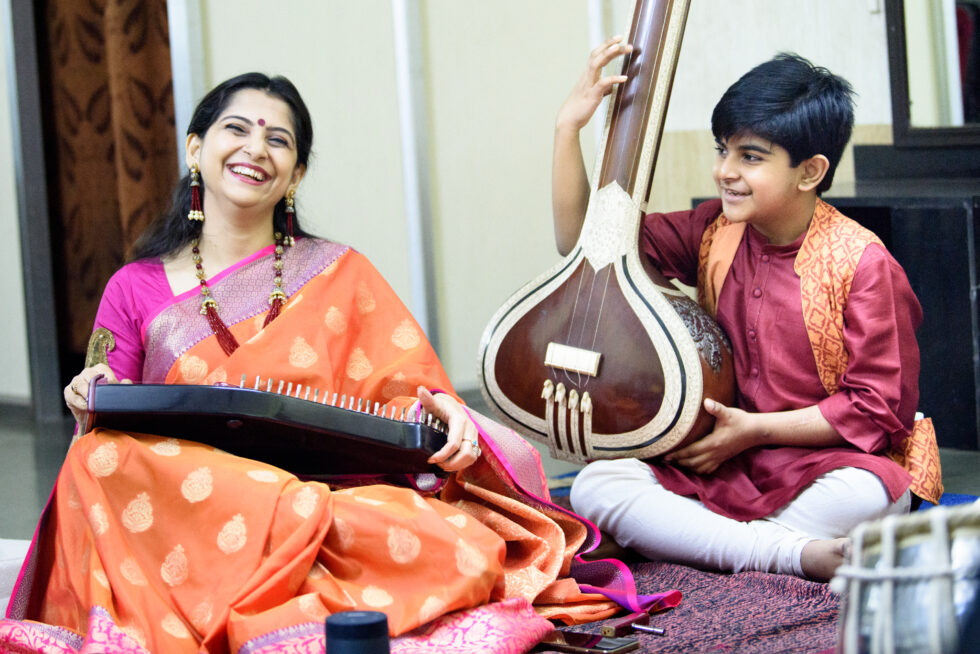 The Egg Presents: Kaushiki Chakraborty with Rishith Desikan // Veena ...